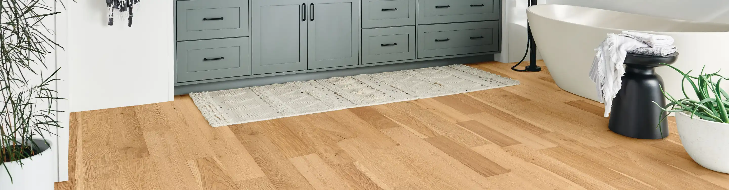 Our-Flooring-Experts | Advance Carpet One Floor & Home